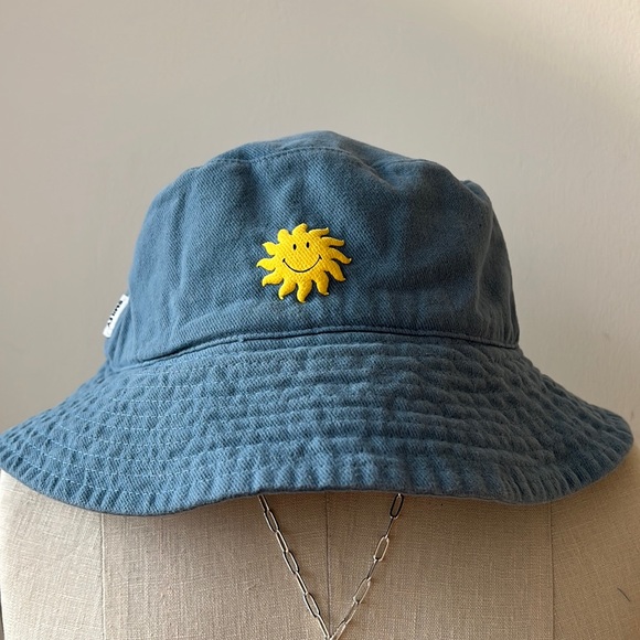 rubi | Accessories | Smiley Bucket Hat | Poshmark